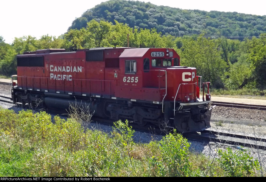 CP Rail SD60 6255 at Marquette, Iowa_9-14-15